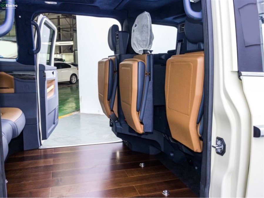 Купить Geely LEVC TX5 в Кишиневе, Молдова