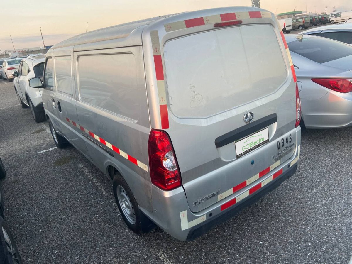 Купить электромобиль BAIC MINI CARGO VAN в Кишиневе, Молдова ...
