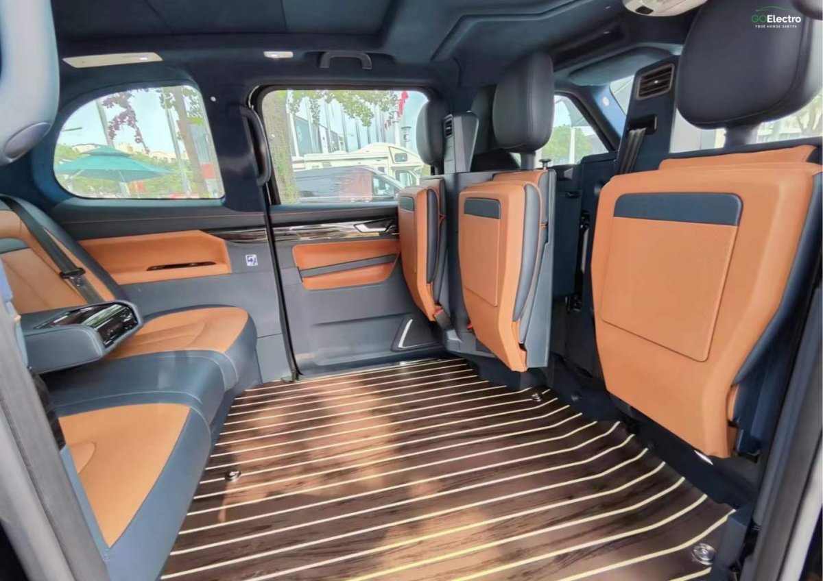 Купить Geely LEVC TX5 в Кишиневе, Молдова